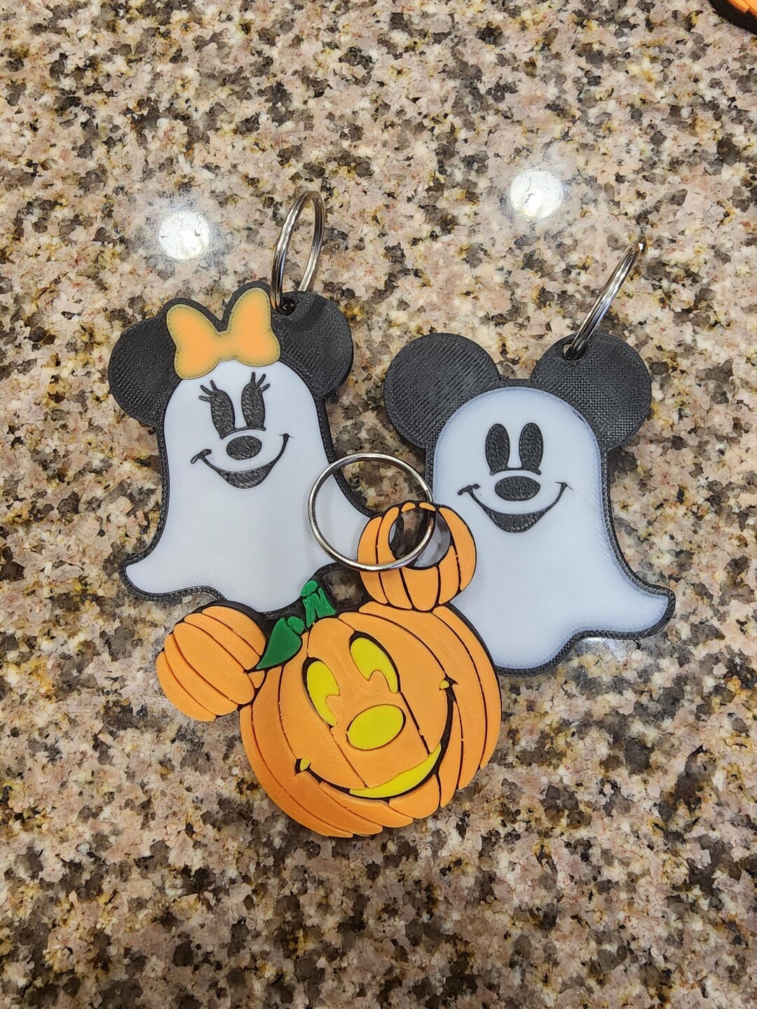 3D Printed Mickey and Minnie Ghost Keychains & Mickey Pumpkin Keychain ...
