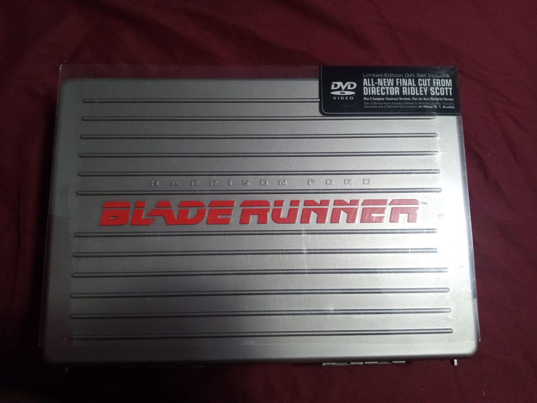 Blade Runner - Limited Edition Briefcase DVD Gift Set, Harrison Ford ...
