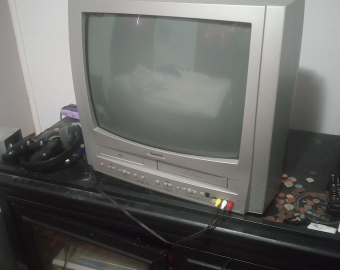 Superscan 19TVD3S 19 Inch Crt Color TV DVD VCR Triple Combo Retro ...