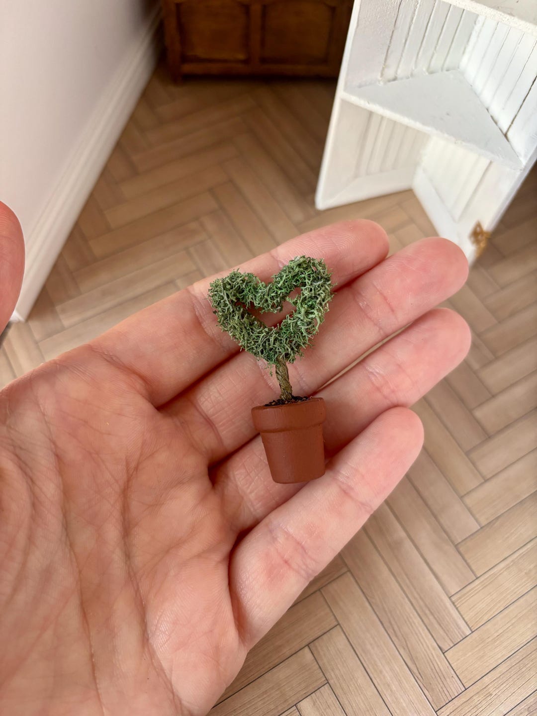 Miniature Heart Shaped Topiary. 1:12 Scale Miniature Potted Plant - Etsy