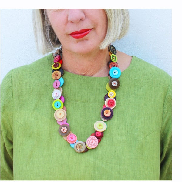 Button Necklace - Etsy