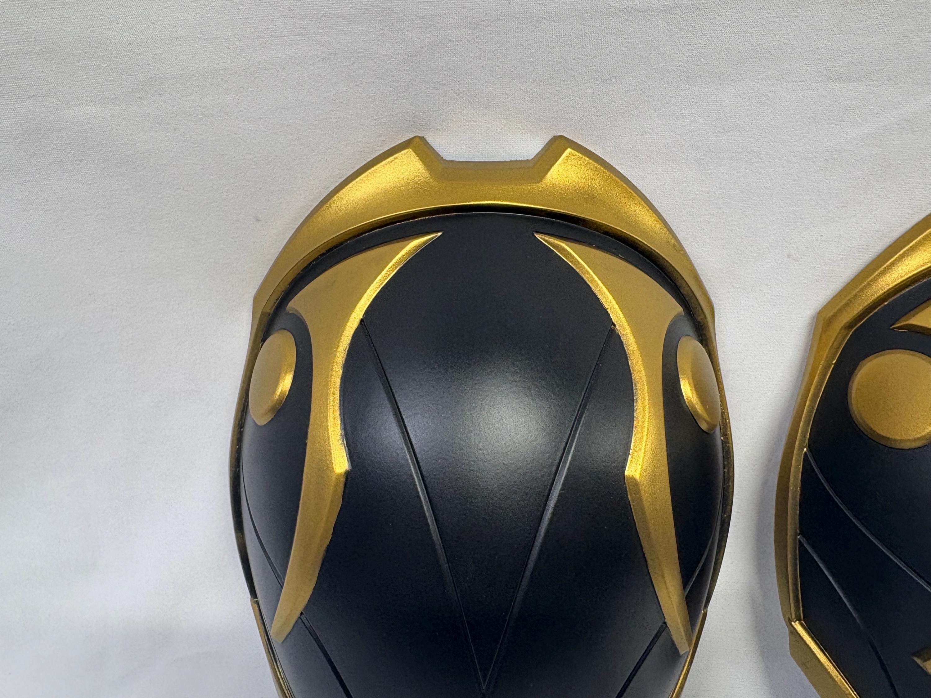 Talon Shoulder and Gauntlet Urethane Armor Set - Etsy