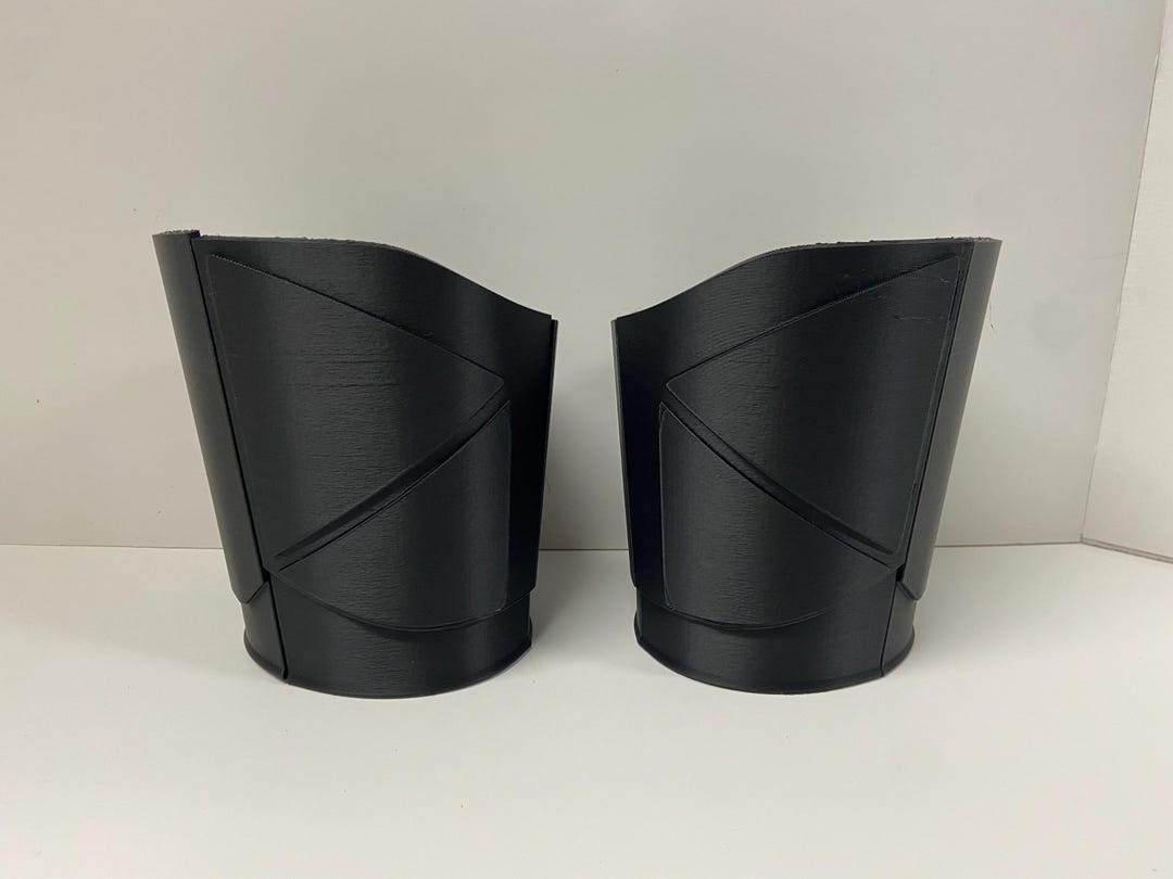 Robert Bat Bicep Armor - Etsy