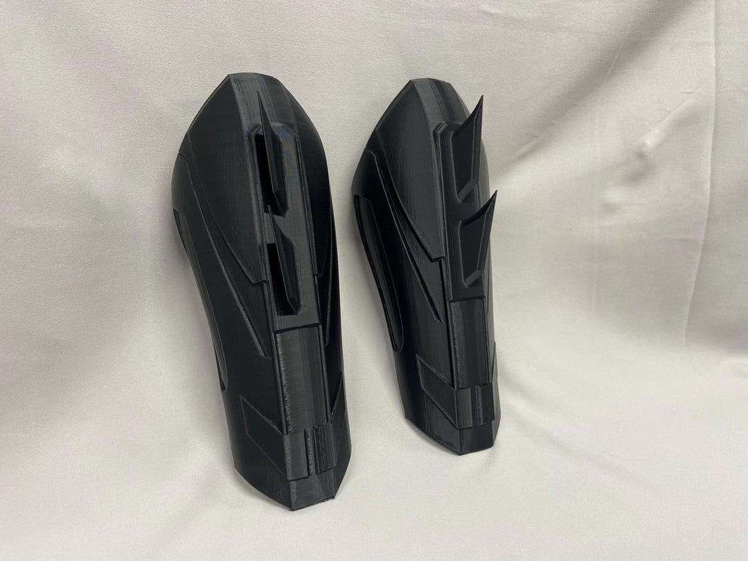 Hero Shadow Armor Gauntlets - Etsy