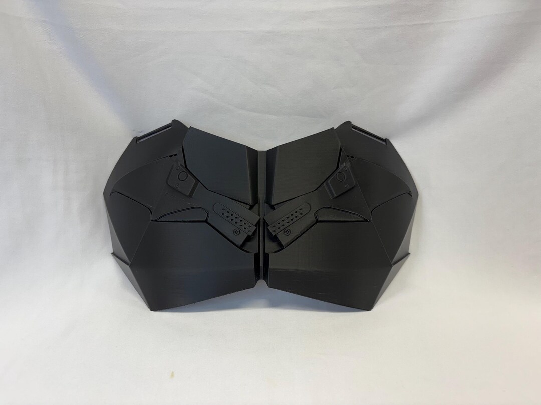 Robert Bat 2022 Chest Armor - Etsy