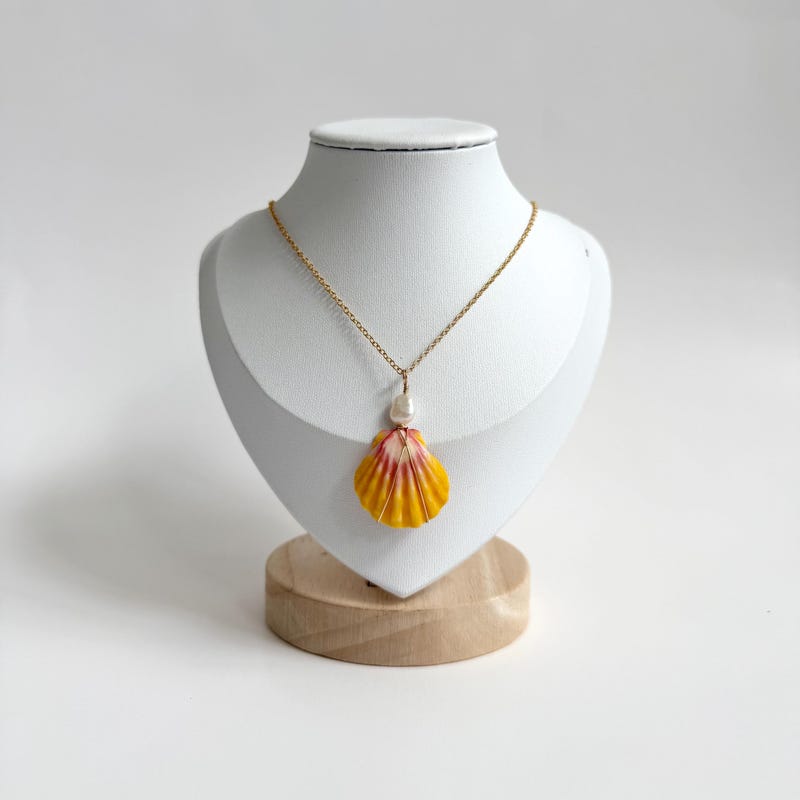 Sunrise Shell Necklace - Etsy