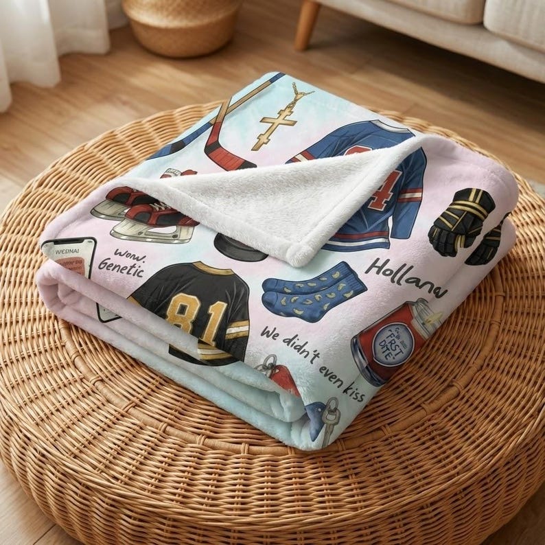 Heated Rivalry Couple Fleece Blanket, Enemies to Lovers Romance Throw ...