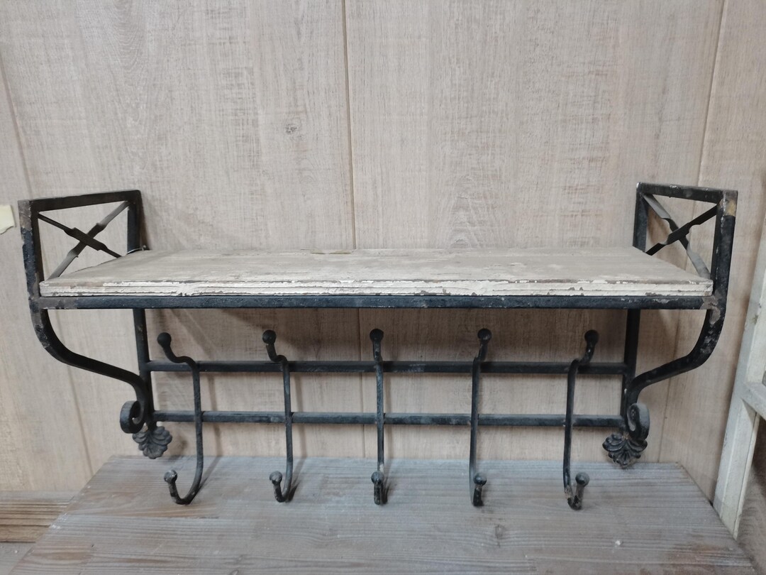 Metal Wall Racks Retro Style Wall Racks Coat Racks Wooden Pallet Racks ...