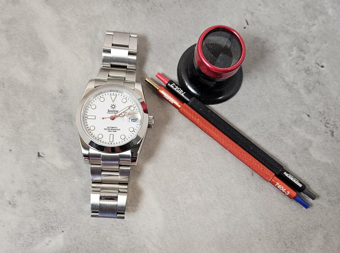 Explorer Style Watch Choice of Dials Two Case Sizes, Powered by Japan ...