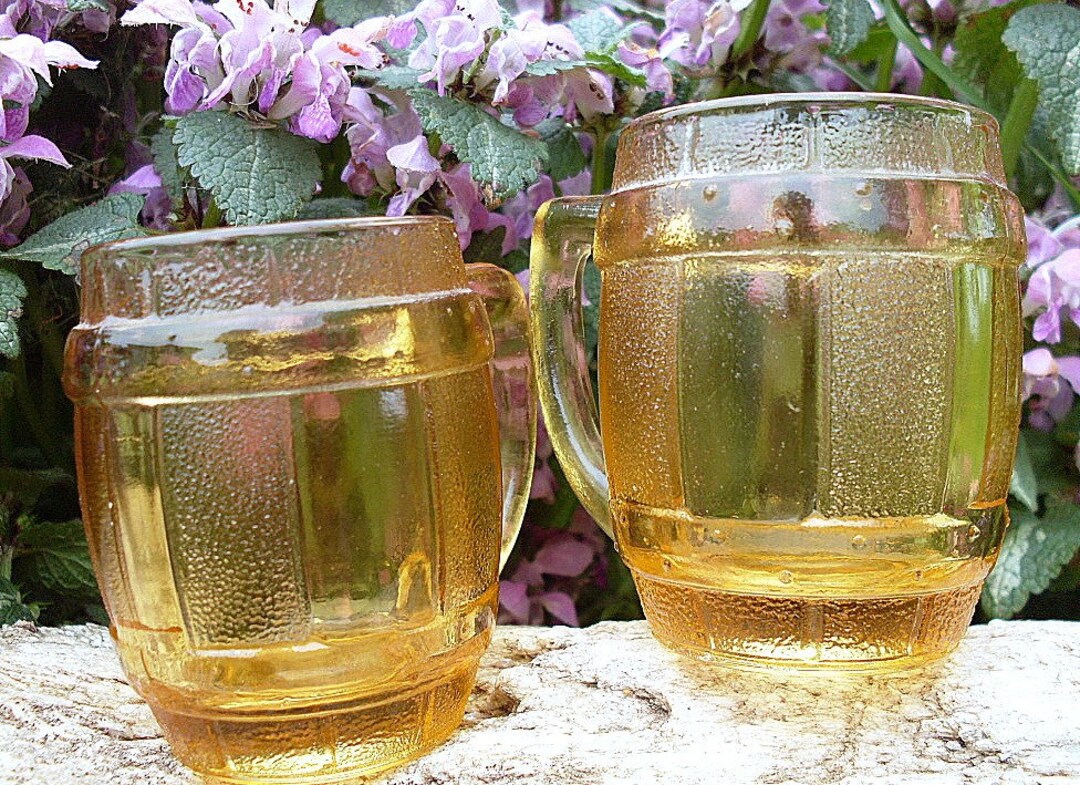 Vintage Amber Glass Barrel Shot Shooters Mugs Barware Bar Raised ...