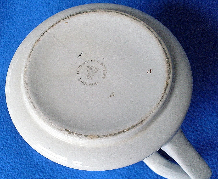 England Pitcher Pheasant Pottery Ceramic Gold White Jug Vintage Nelson ...