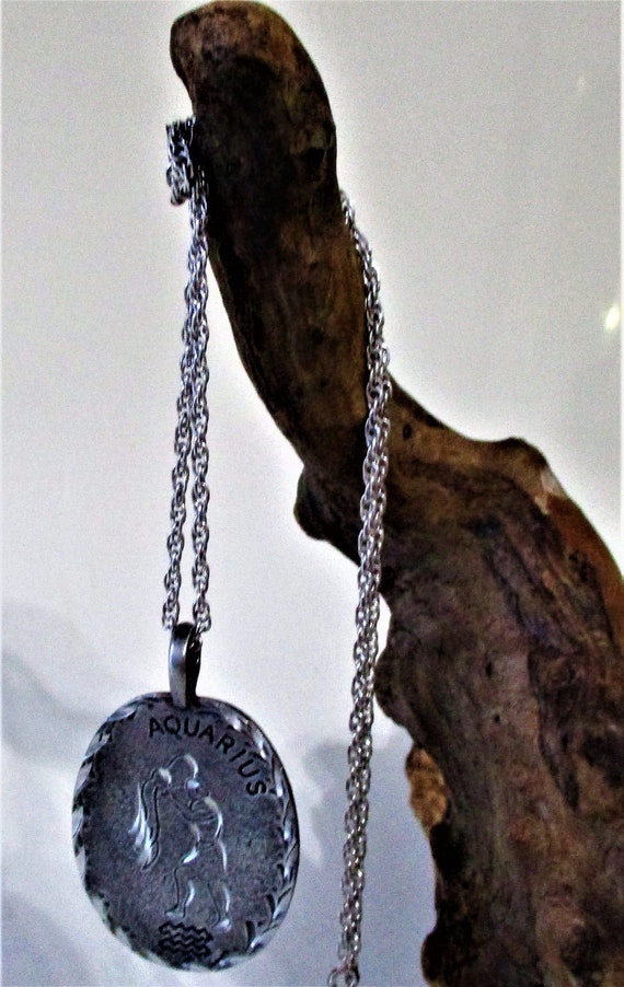 Silver Locket AQUARIUS Chain Necklace Vintage Etched Hand - Etsy