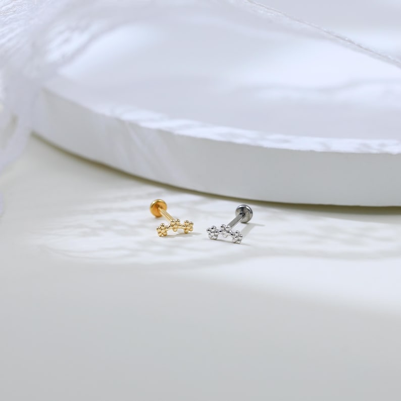Flower Climber Earring Triple Flower Cartilage Helix Earlobe Tragus ...