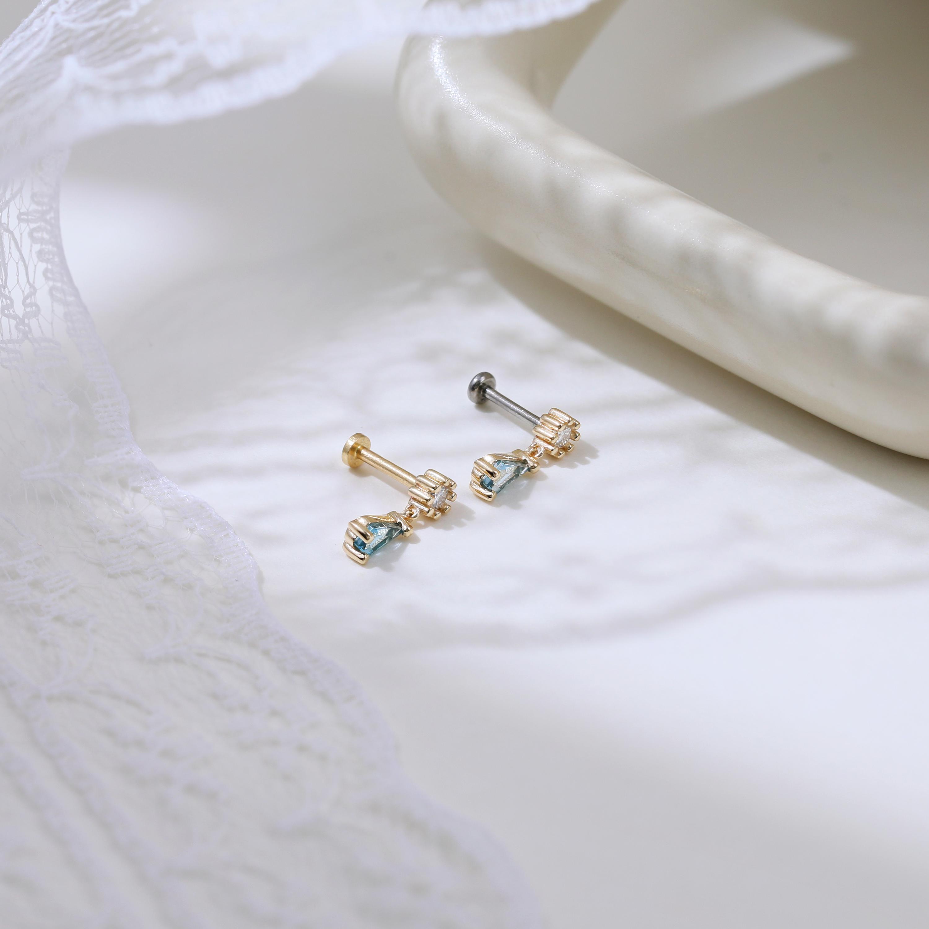 14K Solid Gold London Blue Topaz Moissanite Stud Kite Gemstone Flat ...