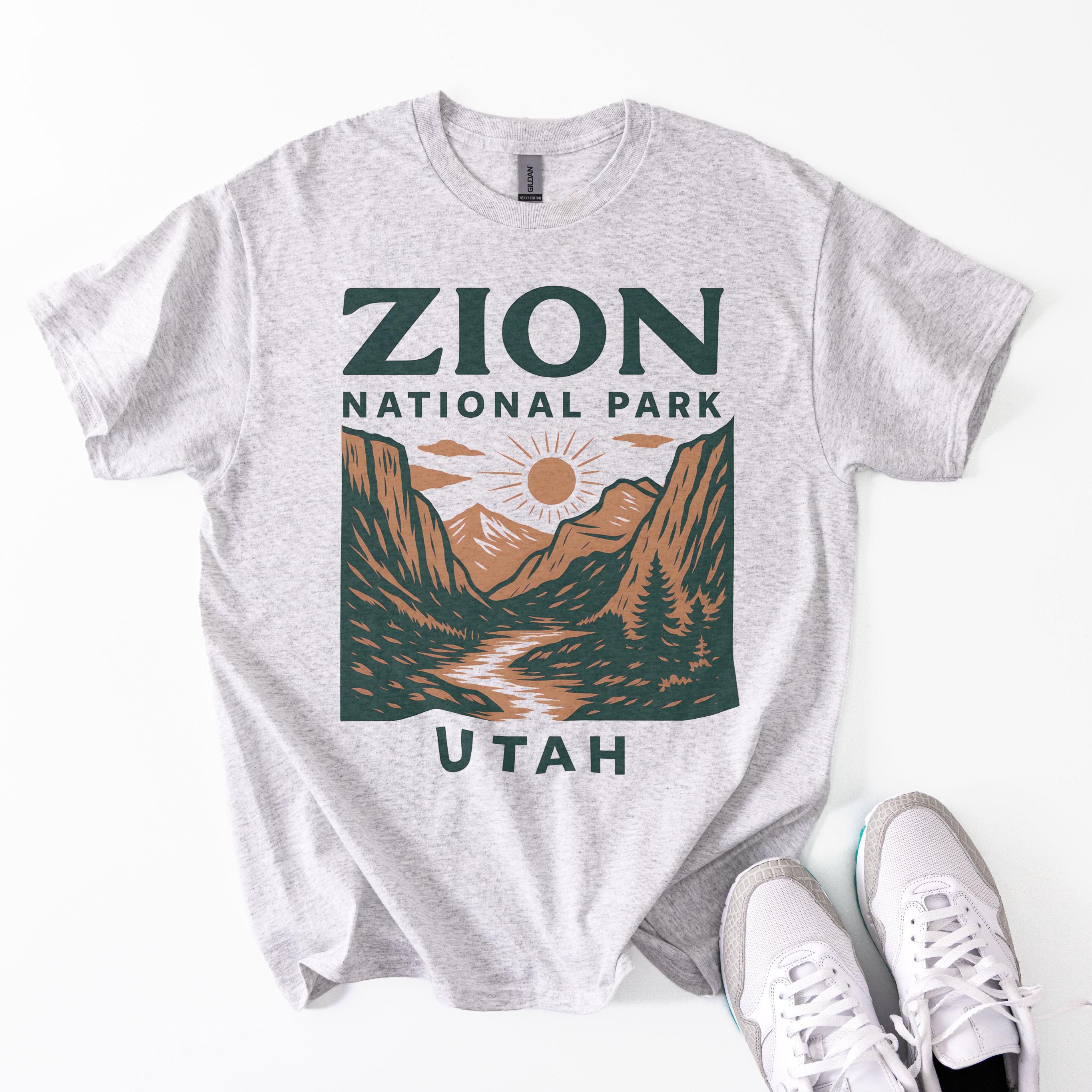 Zion National Park Shirt, Retro Utah Hiking Tee, Vintage Outdoors Gift ...