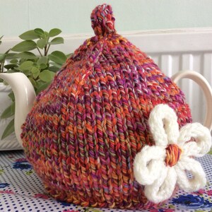 Knitted Tea Cosy / Cozy - Red Tweed and Cream Daisy Design, Teapot ...