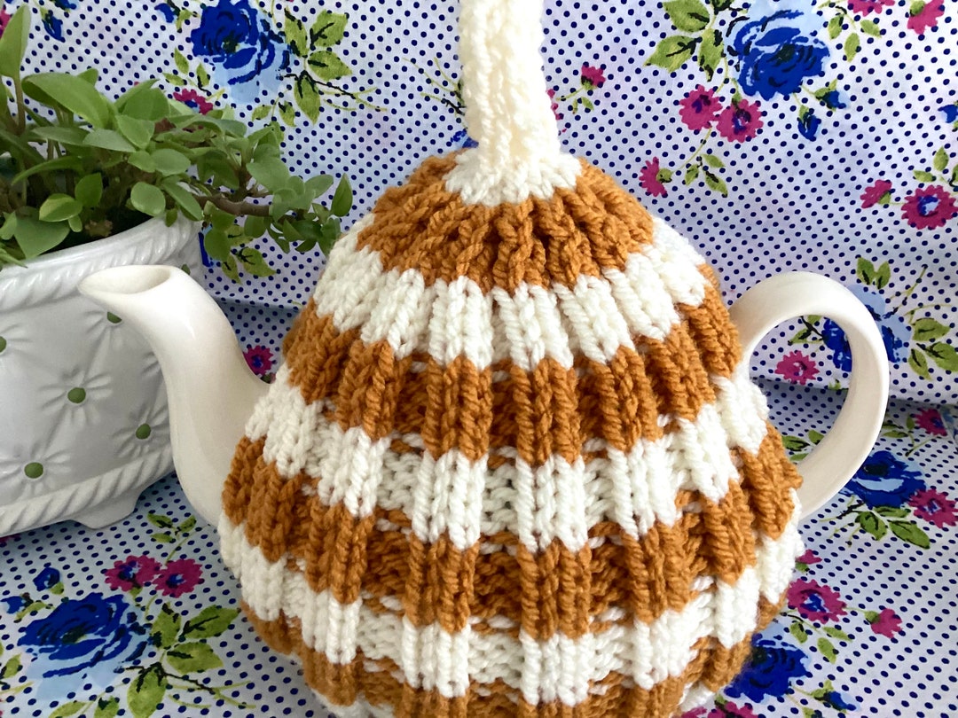 Striped Tea Cosy With Tab Top in White and Mustard Cotton - 6-8 Cup Pot ...