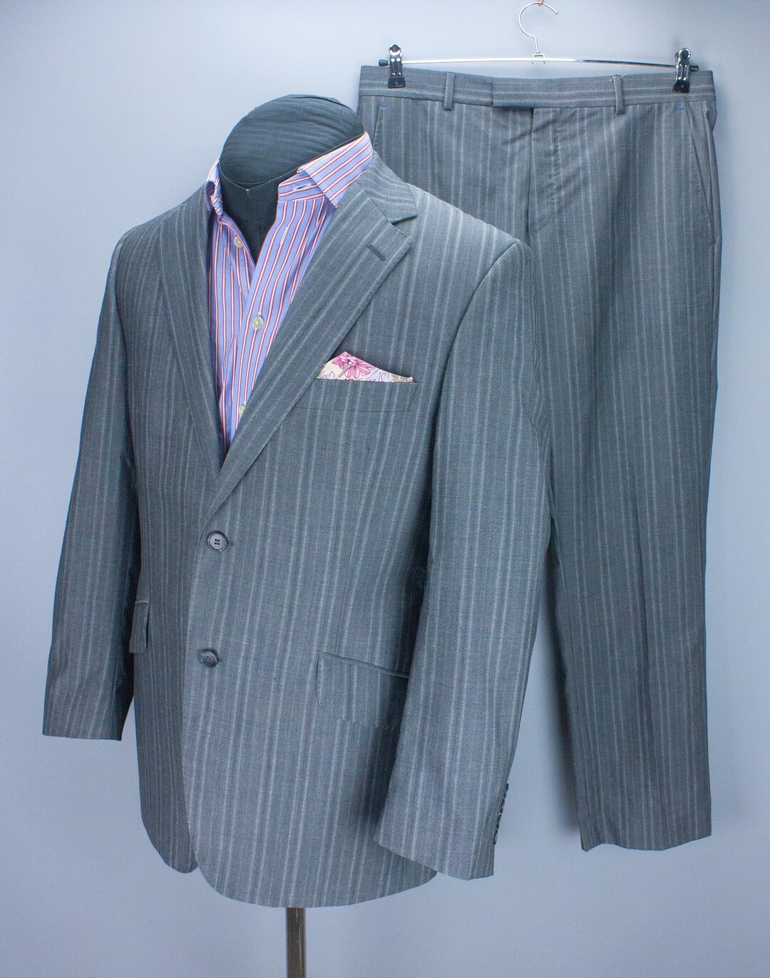 Men's Designer Suit by Ozwald Boateng Size 52S | Gray Pinstripe Wool ...