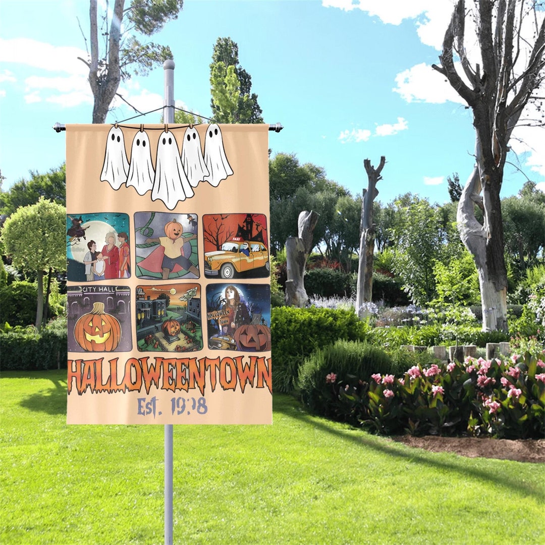 Halloweentown Garden Flag Decor, Halloween Flag for Yard, Spooky ...