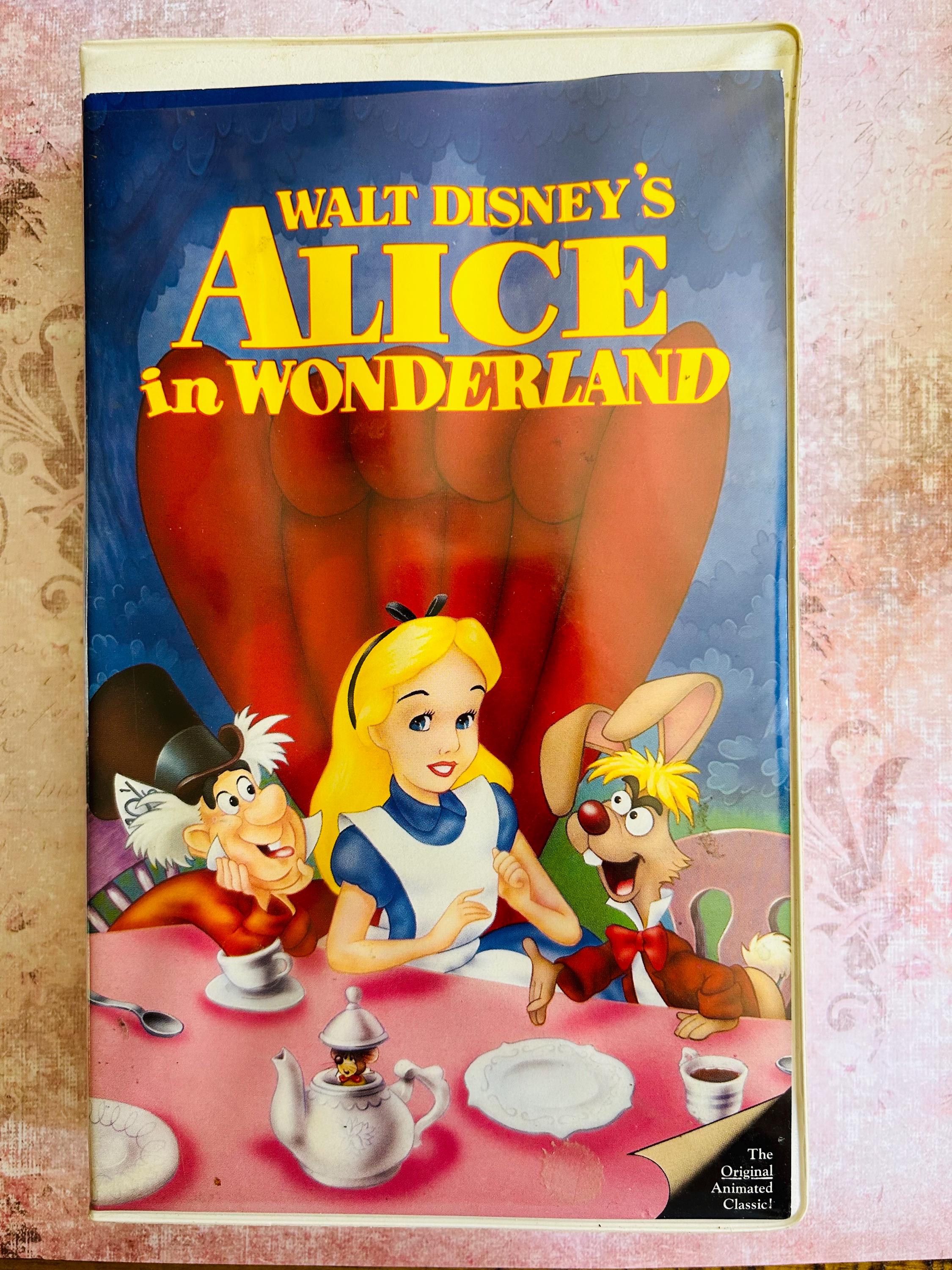 Disneys Alice in Wonderland VHS Tape - Etsy