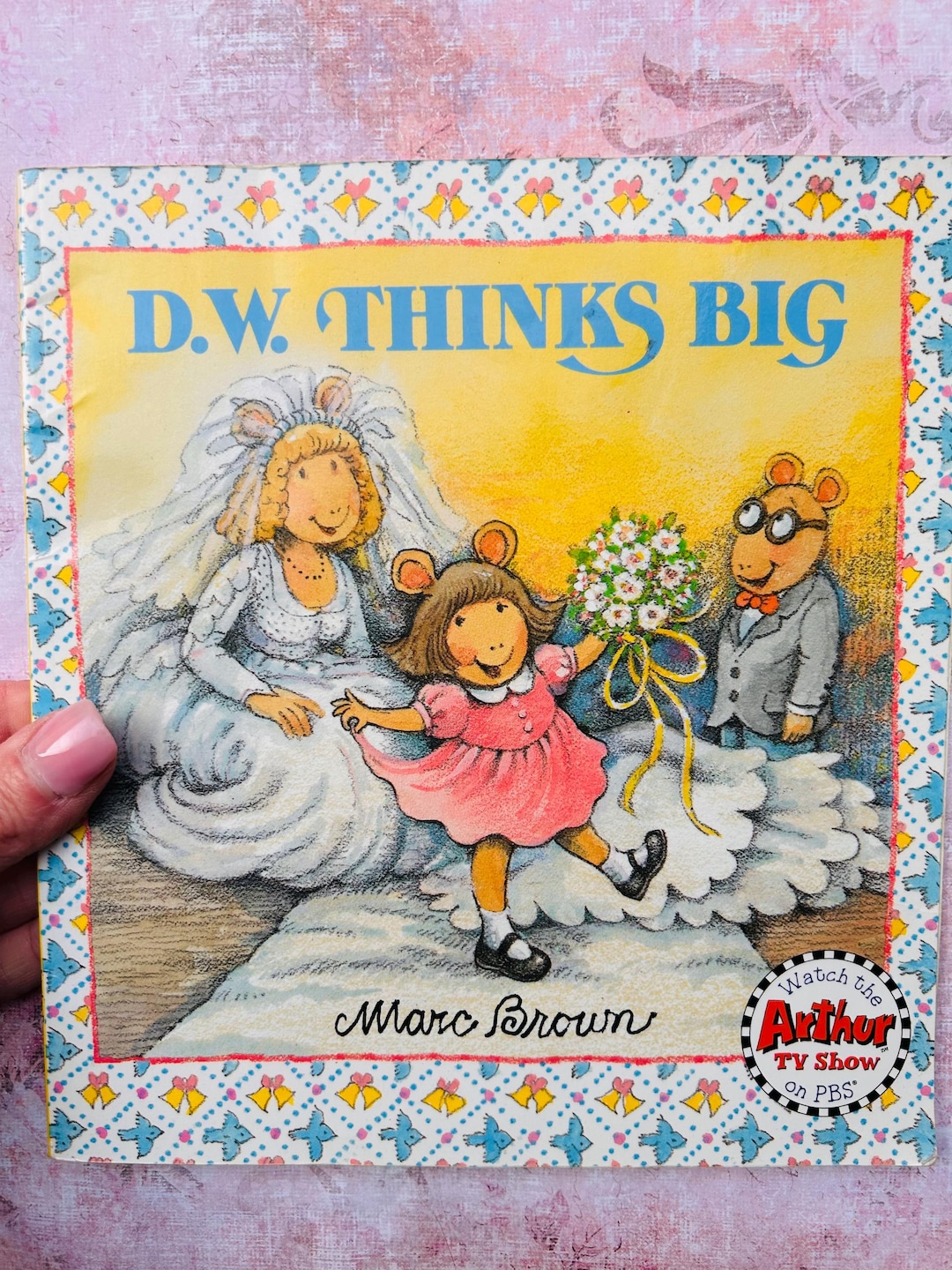 Marc Brown Arthur DW Thinks Big Book - Etsy