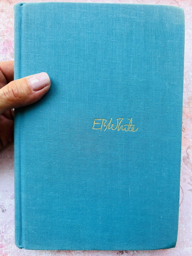 E.B White the Trumpet of the Swan Book - Etsy