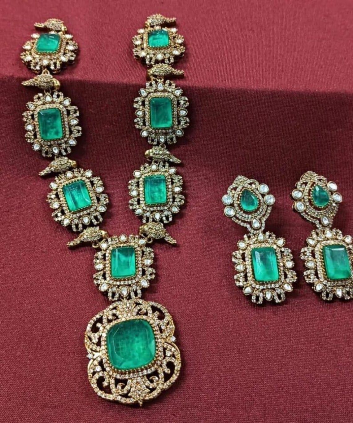 Emerald Green Victorian Doublets Statement Long Necklace Set With ...