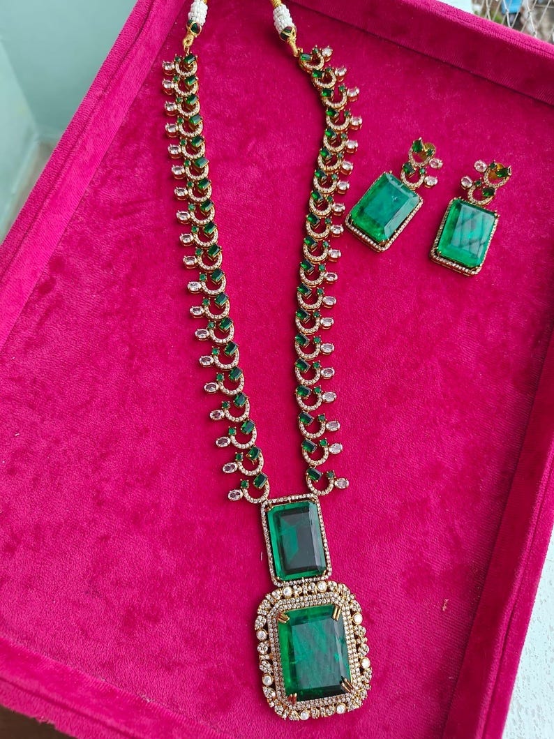Emerald Doublet Long Victorian Necklace / Sabyasachi Inspired Doublet ...