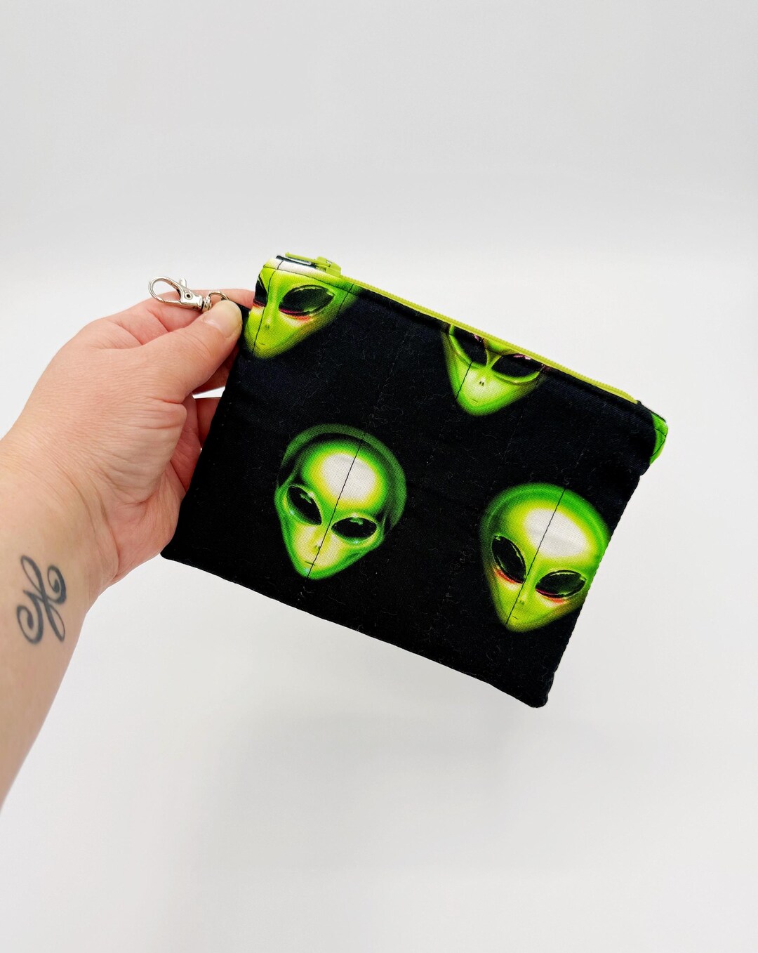 Quilted Alien Change Purse W/ Keyring | Handmade Zipper Coin Pouch With ...