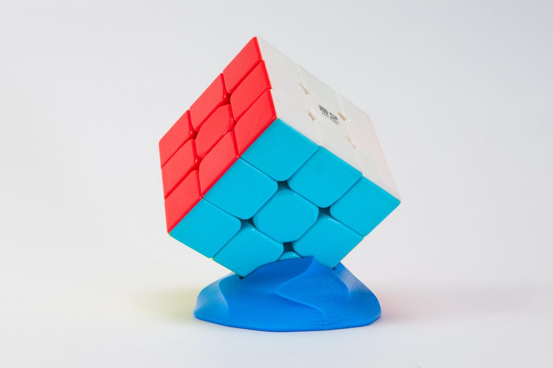 Rubik's Cube Stand Twisted Hexagon - Etsy