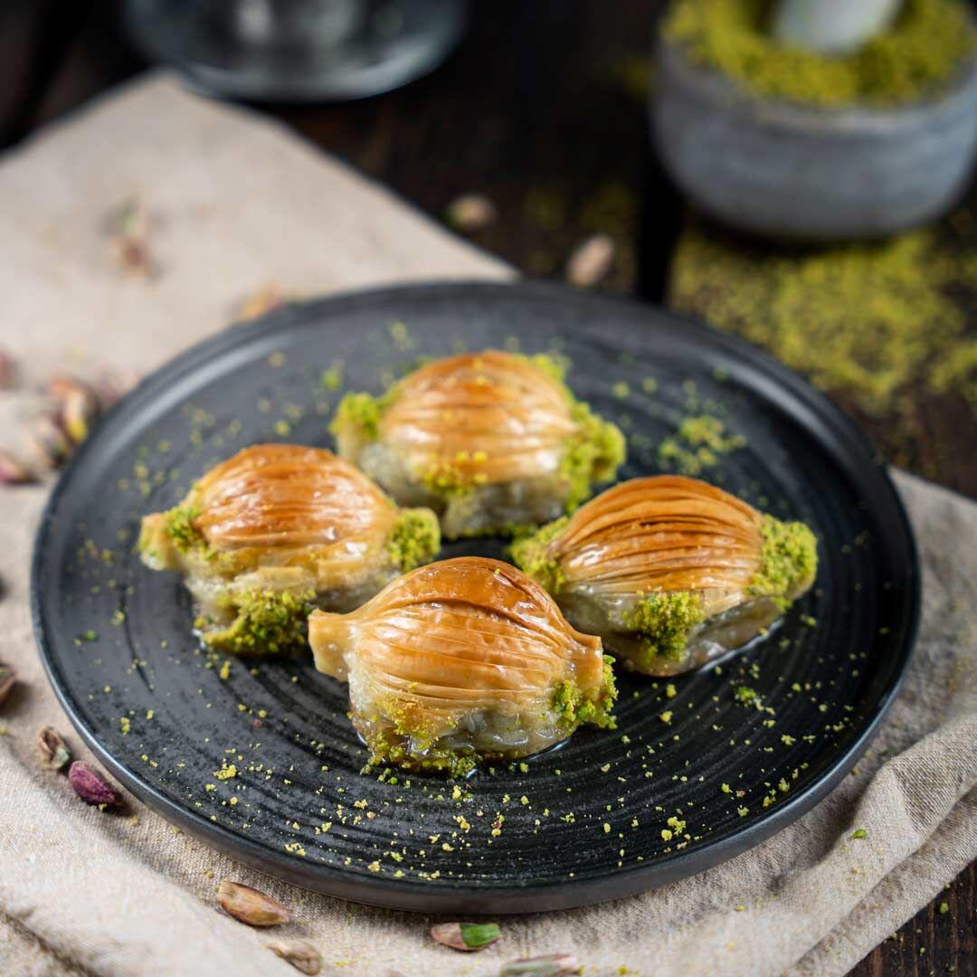 Turkish Mussel Baklava, Real Pistachio Baklava, Creamy Pistachio ...