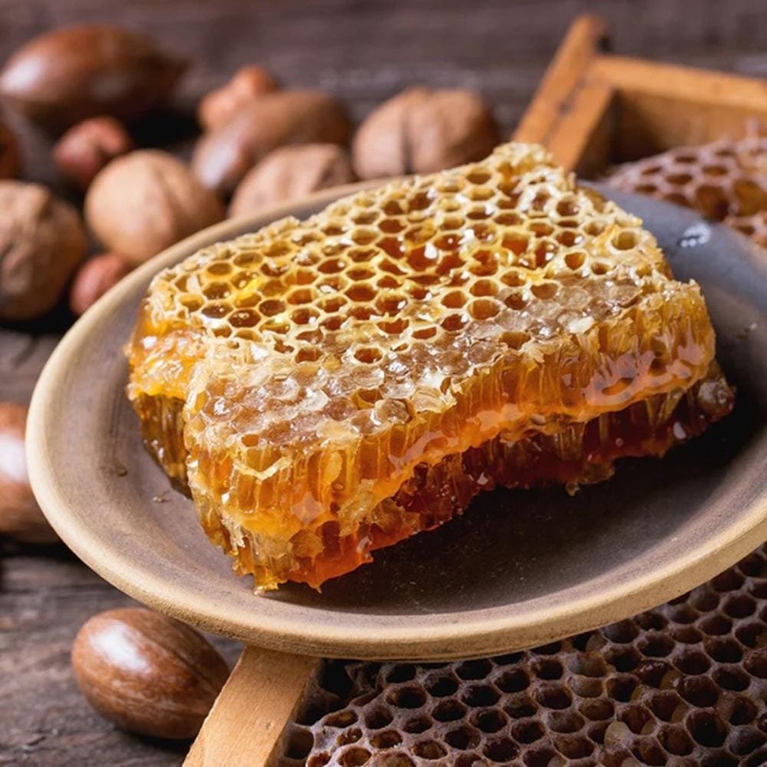 Raw Unfiltered Honeycomb: Natural Organic Honey (1.1lb - 500g) - Etsy UK