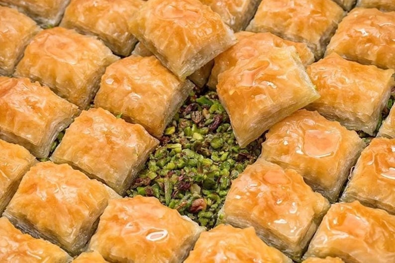 Handmade Pistachio Baklava: Authentic Turkish Dessert - Etsy