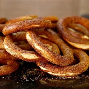 Turkish Simit: Sesame Bagel Rings, Anatolian Breakfast (3 Pieces) - Etsy