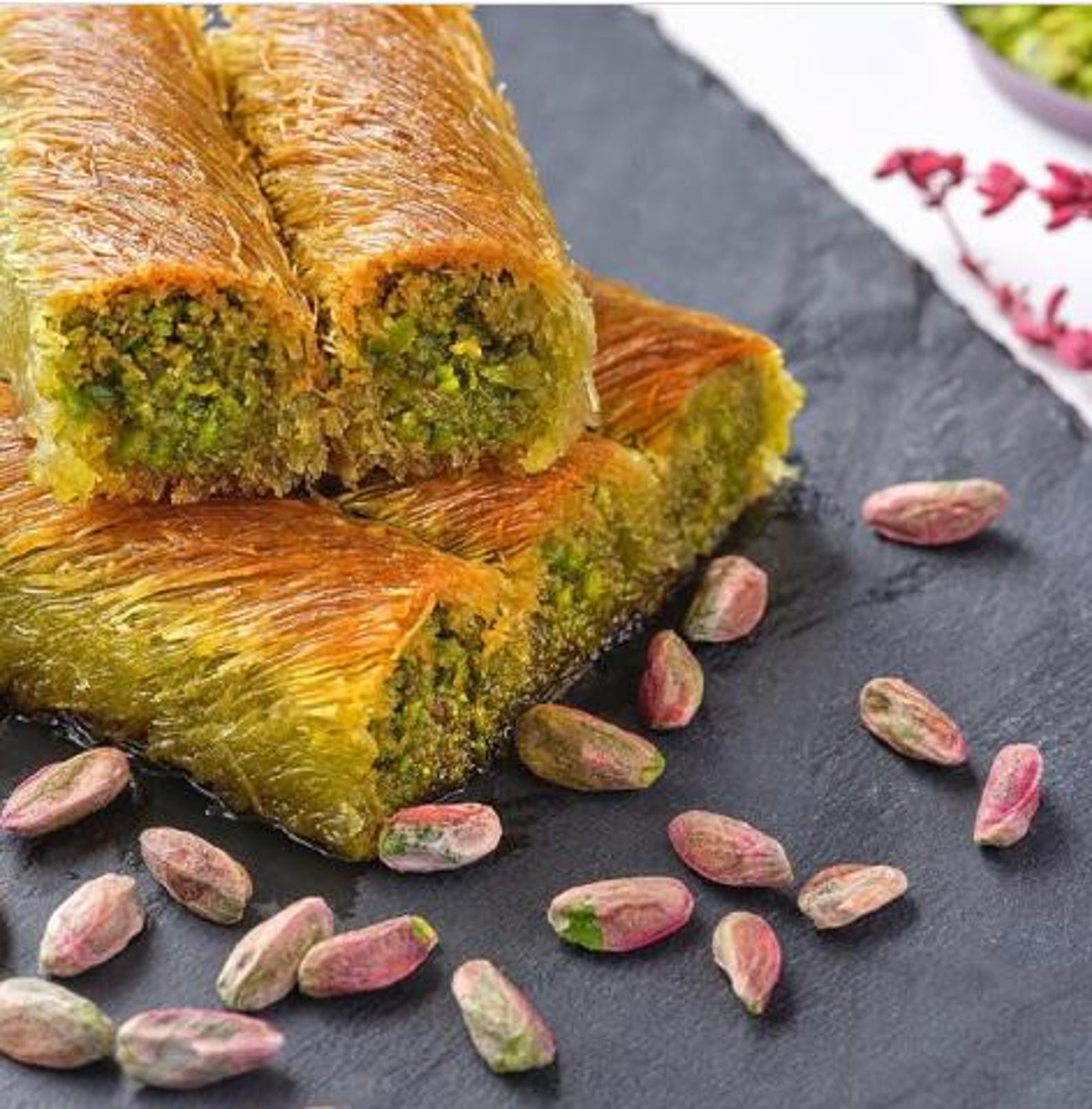 Handmade Turkish Kadaif Dessert: Pistachio Baklava - Etsy