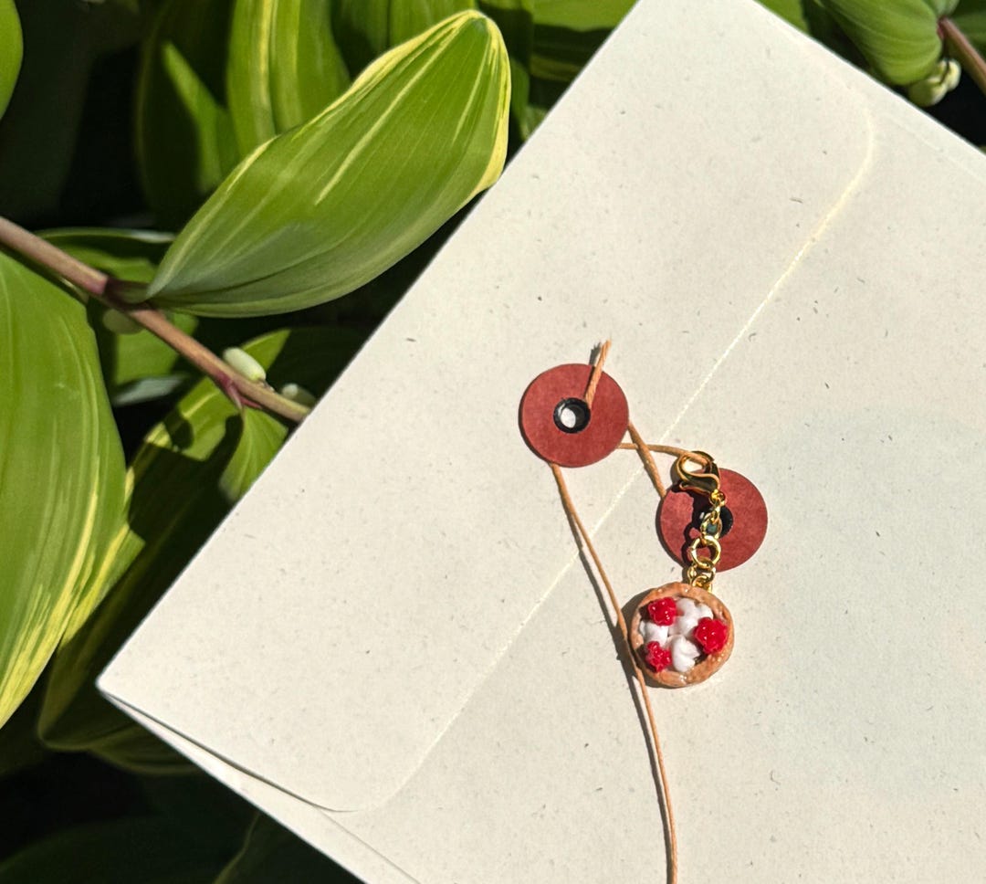 Mini Raspberry Tart Charm [handmade] - Etsy