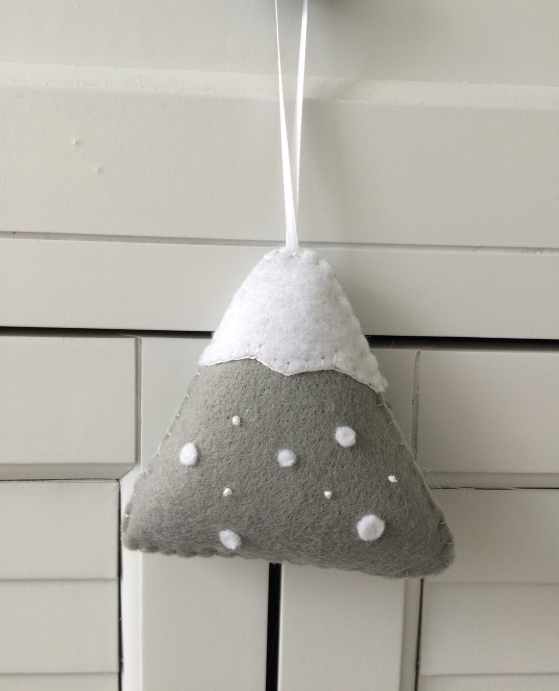 Snow Capped Felt Mountain Ornament Gift Topper - Etsy