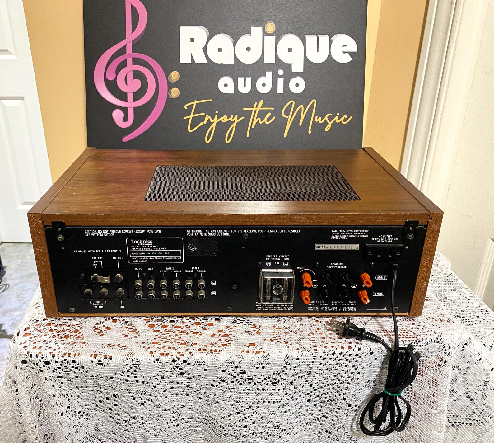 Technics SA-300 Receiver | Vintage Japanese Stereo | 35 Watts | Serviced Silver Face | Radique ...