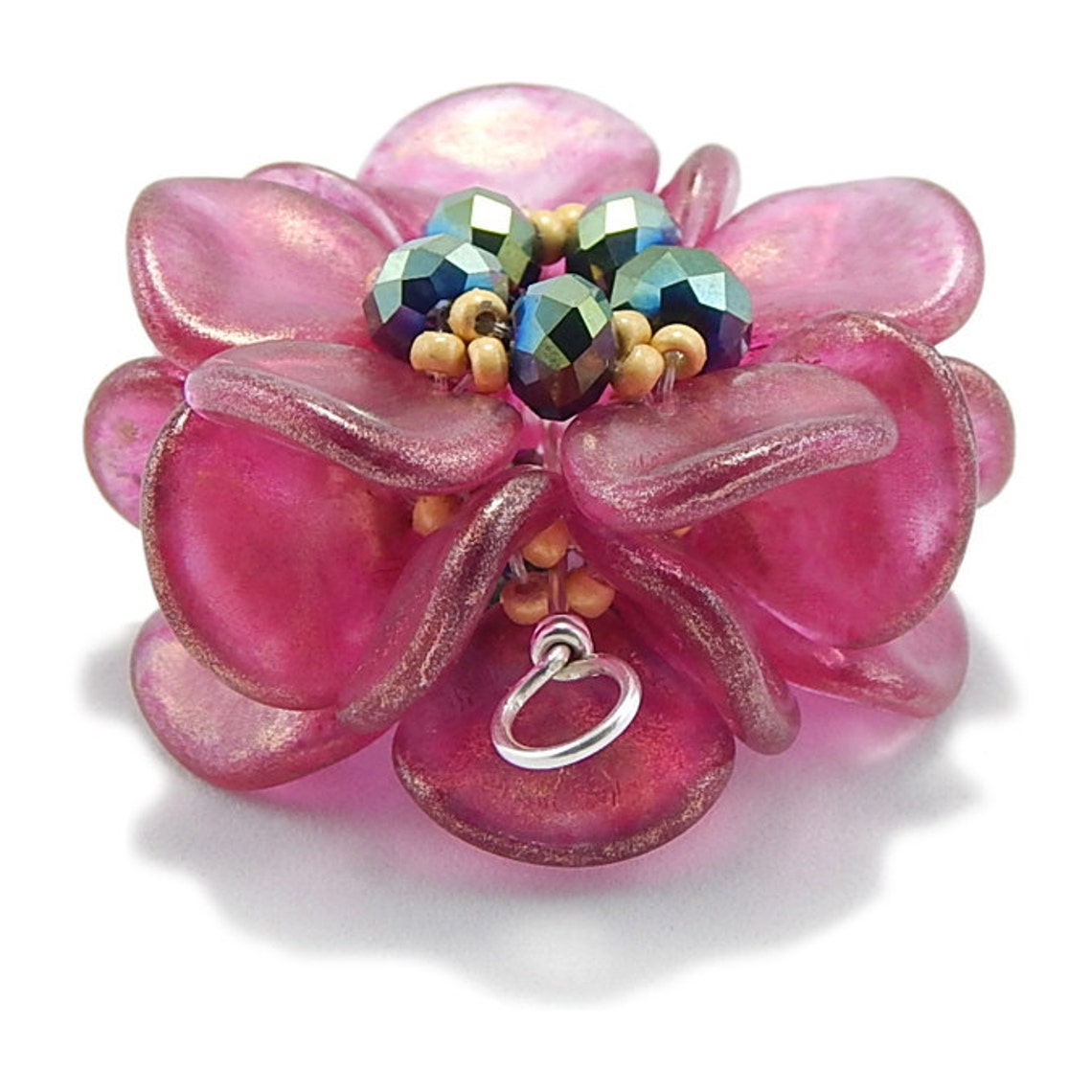 Tutorial Beaded Bead Using Rose Petal Beads & Seed Beads, Magnolia ...