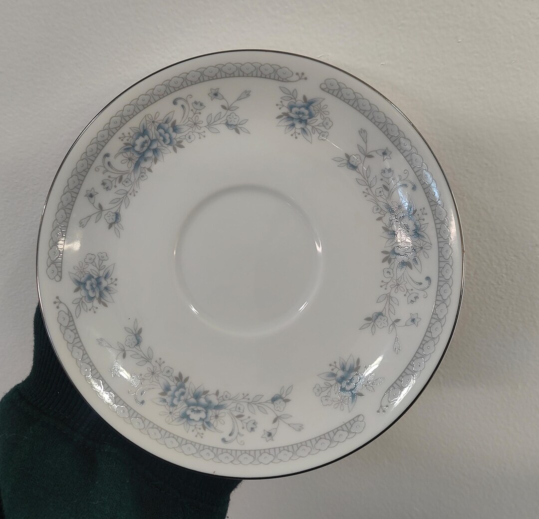 American Limoges Fine Porcelain Plate - Salem Heritage Collection ...
