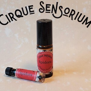 Spidora Perfume - Black Rose, Vanilla, Incense Smoke, Exotic Spices ...