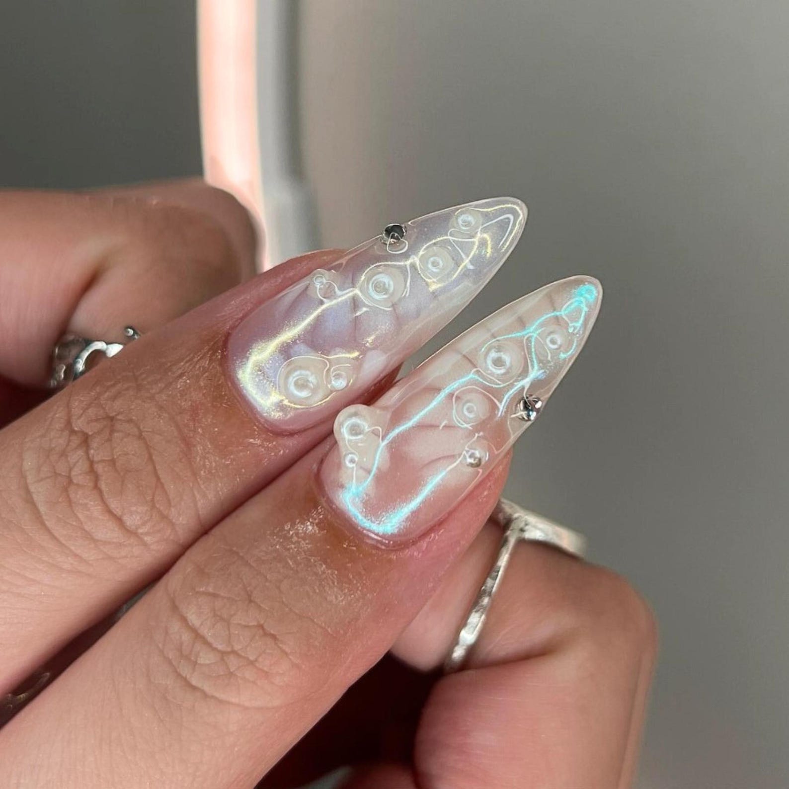 3D Seashell Nails Press on Nails, Hand Drawn With Pearl Nails, Fake ...