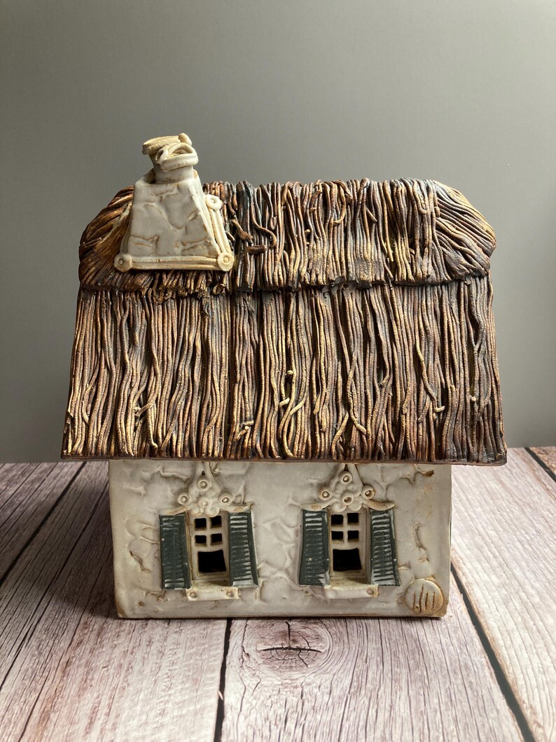 Windy Meadows huntsman's Cottage - Etsy