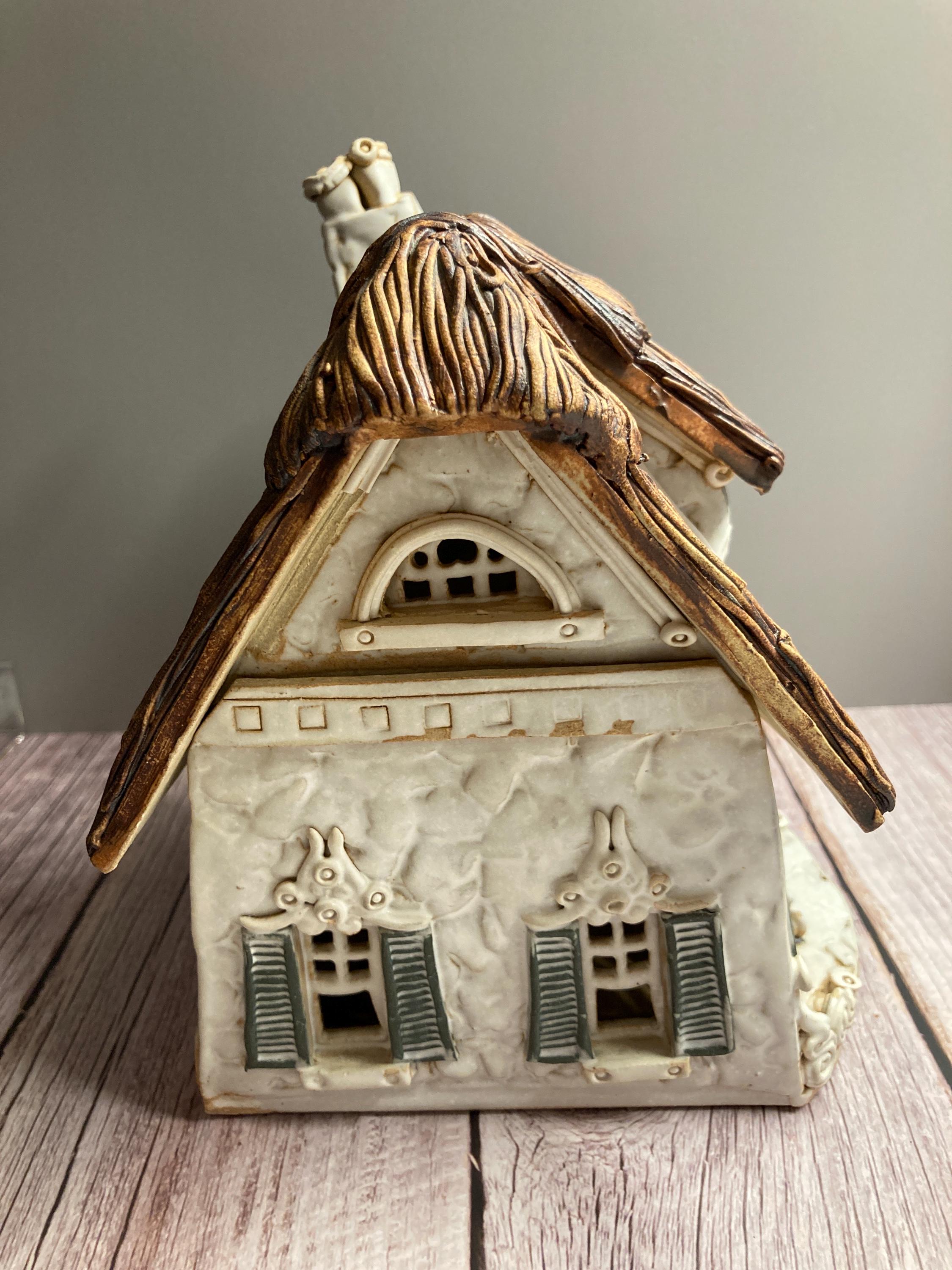 Windy Meadows huntsman's Cottage - Etsy