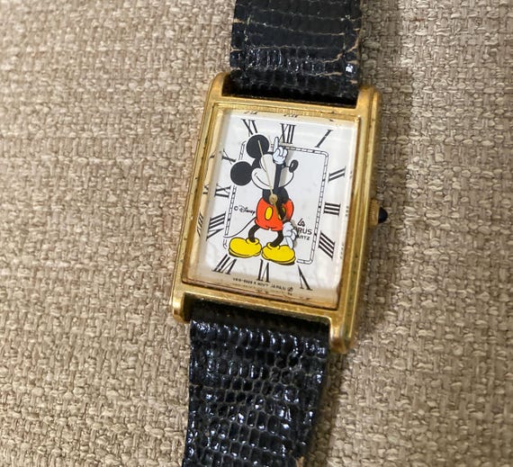 1980s Seiko Disney tank watch Mickey Mouse - Gem