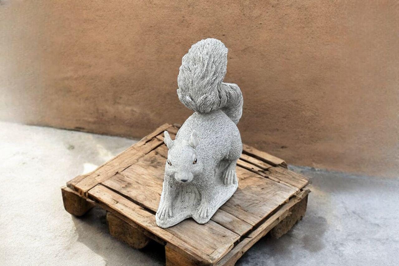 Cement Squirrel Decor Animal Concrete Figure Garden Stone Idea Squirrel ...