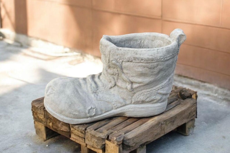 Concrete Boot Planter Stone Plant Pot Shoe Figurine Outdoor Flower Pot ...