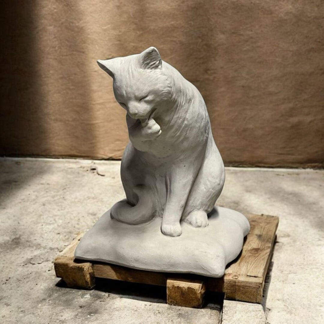 Cat on Pillow Statue Lawn Kitten Art Concrete Pet Ornament Outside Cat ...