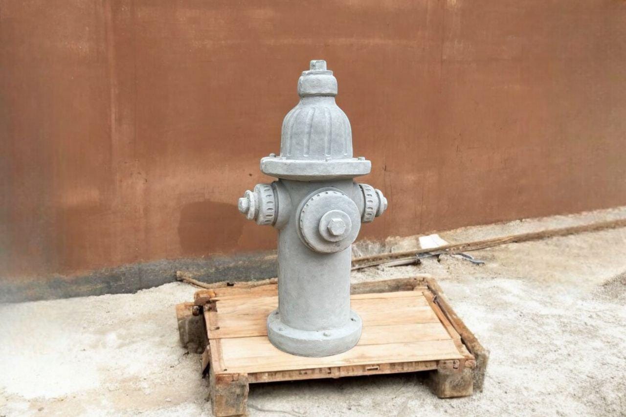 Stone Fire Hydrant Outdoor Statue Decorative Fire Hydrant Lawn Ornament ...