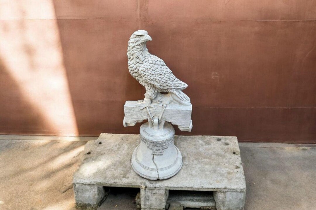 Eagle on Call Concrete Eagle Figure Entrance Decor Stone Eagle Bird ...